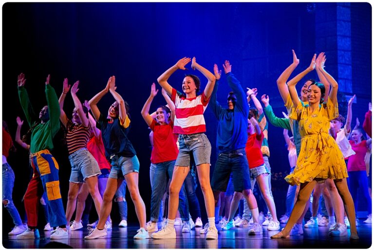 Memories of a Lifetime"Under The City Lights by Alma Dance